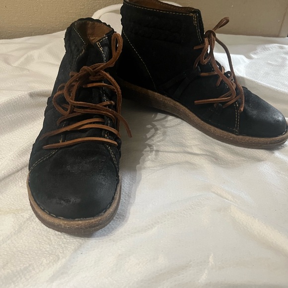 Born | Shoes | Born Botas Temple Ii Ankle Boots | Poshmark